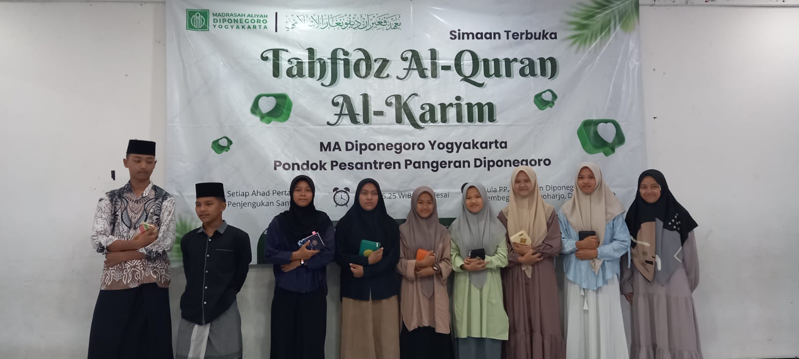 Mujizat Sepanjang Zaman Diimani, Santri Sajikan Simaan Terbuka Tahfidz ...